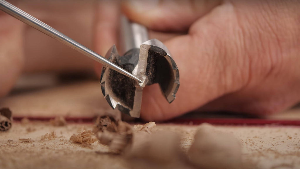 Simple Trick to Stop Forstner Bit Tearout (Quick Tip) | Katz-Moses Tools